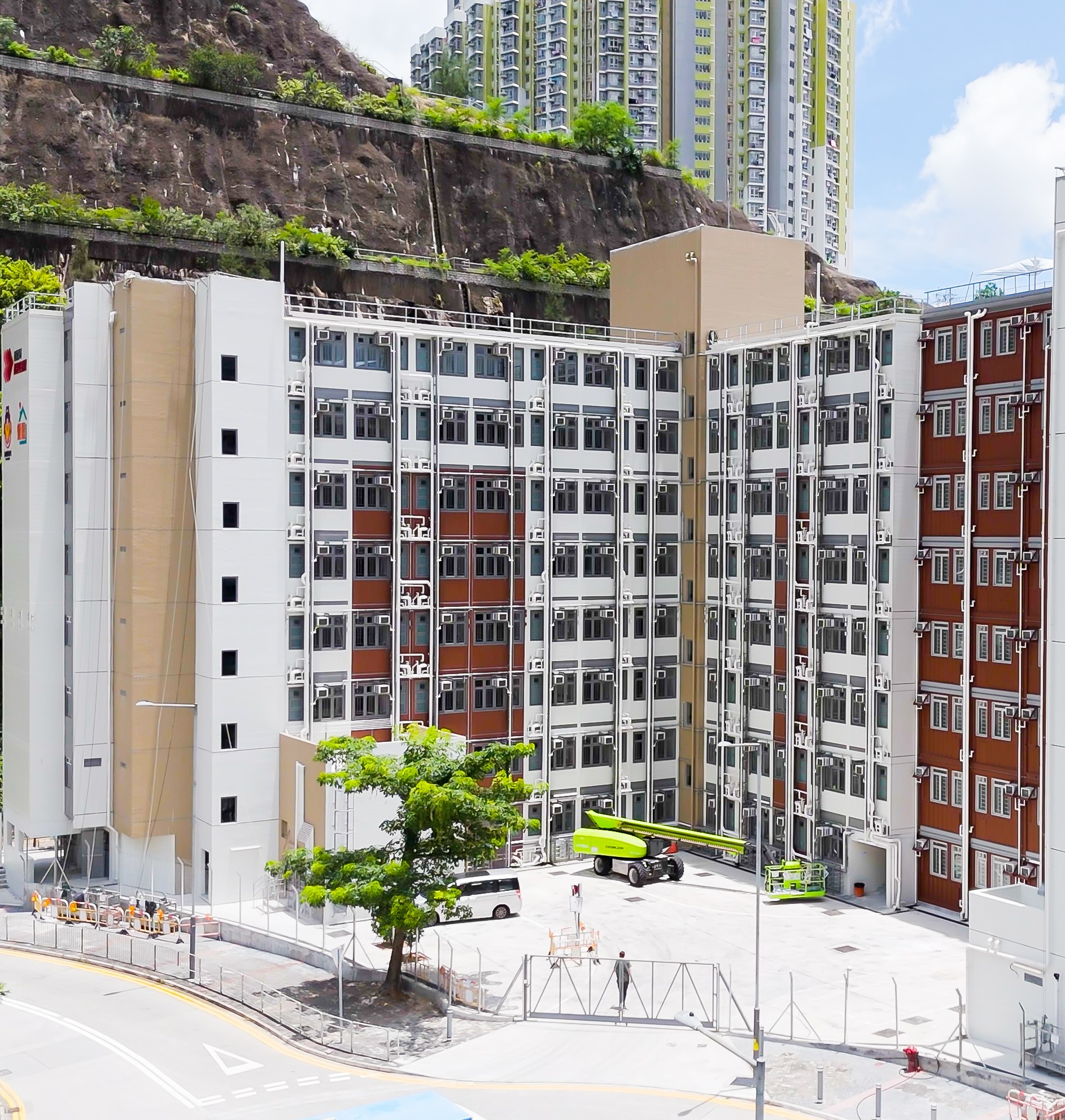 Transitional Housing Project at Choi Hing Road, Choi Hung - Residential ...